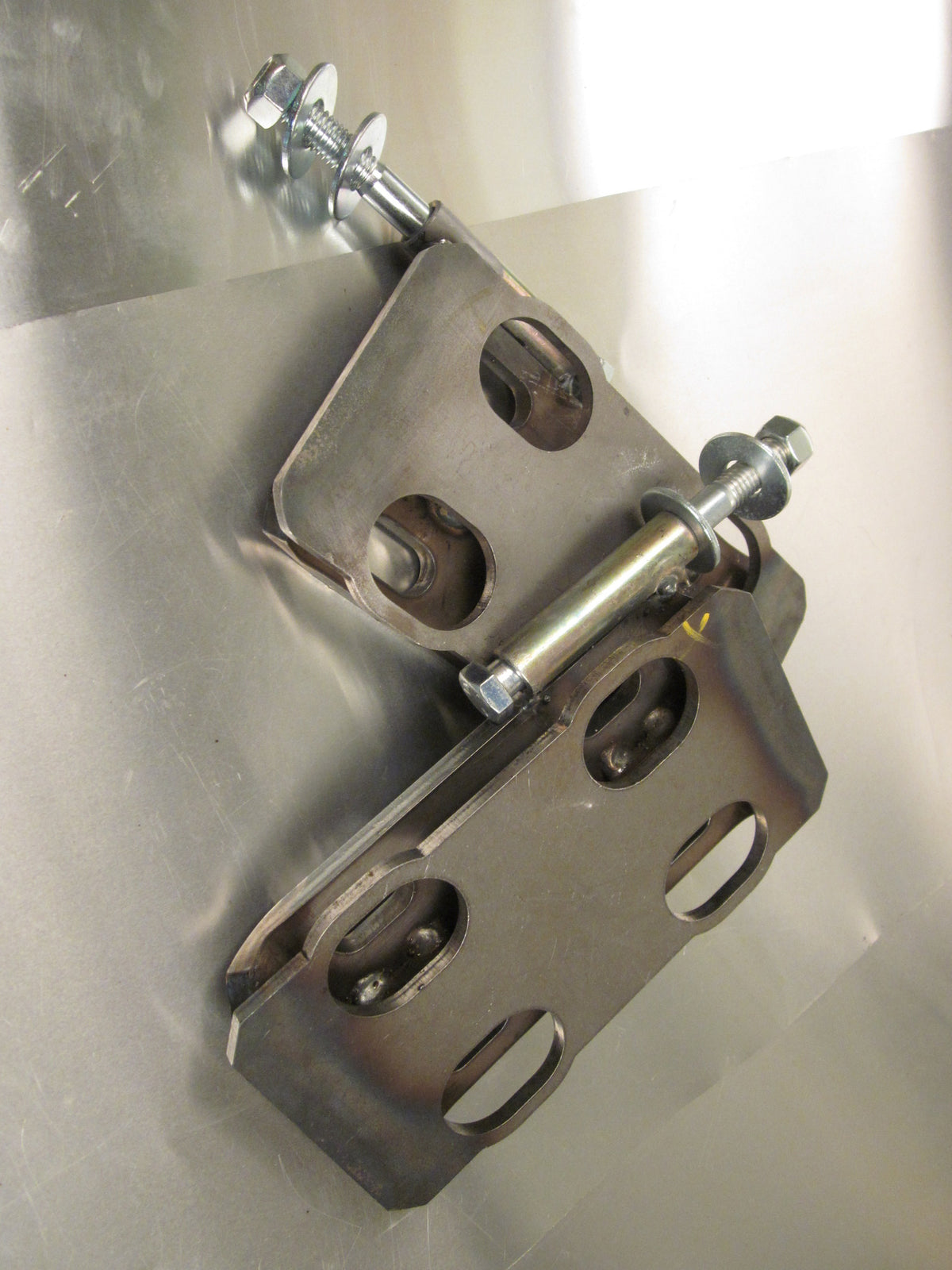 Heavy Duty U-Bolt Plates w/ skid plate- (SUA)